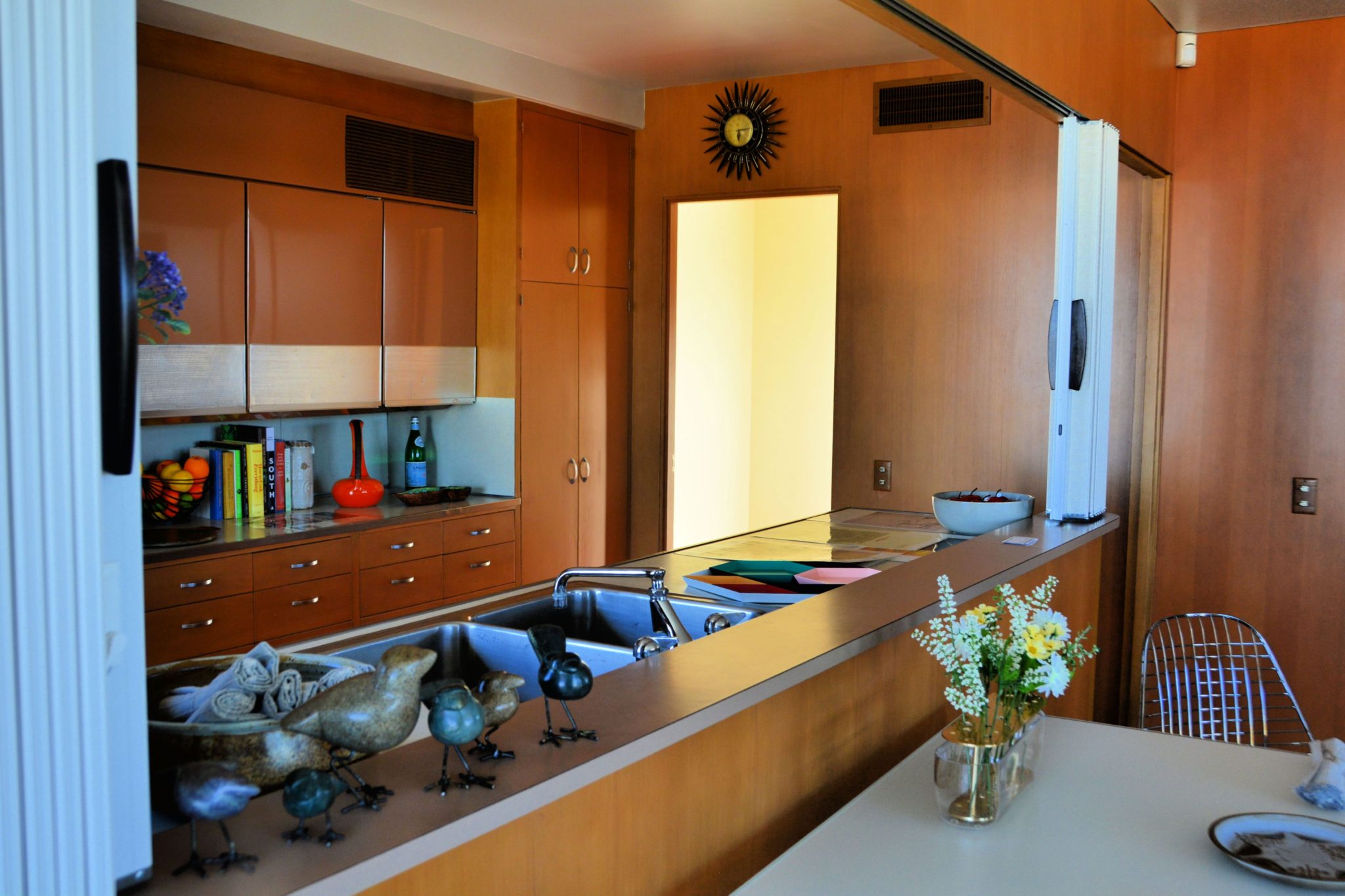 Perched Above the Desert: The Cree House by Albert Frey - gscinparis